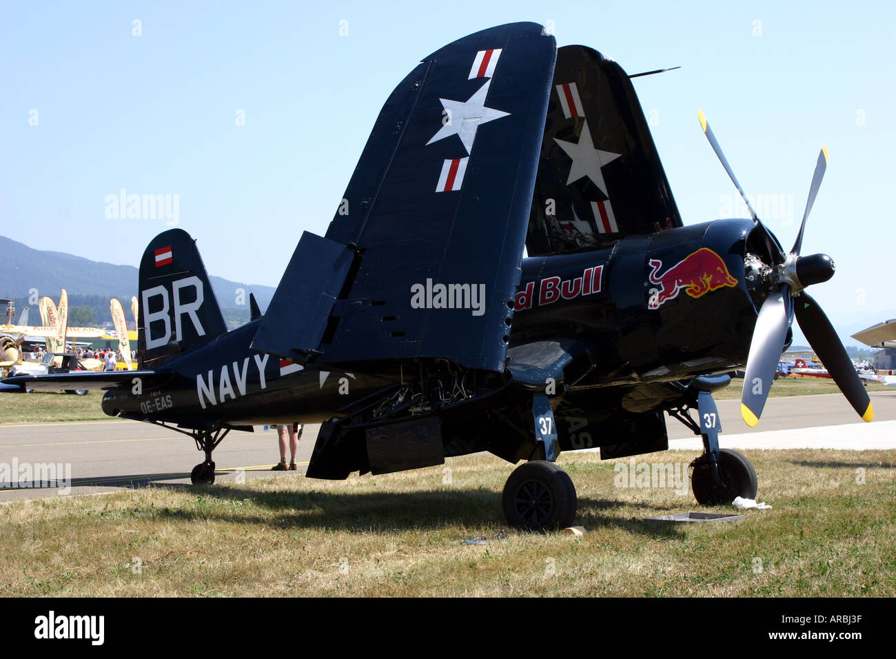 Vaught f4u corsair hi-res stock photography and images - Alamy