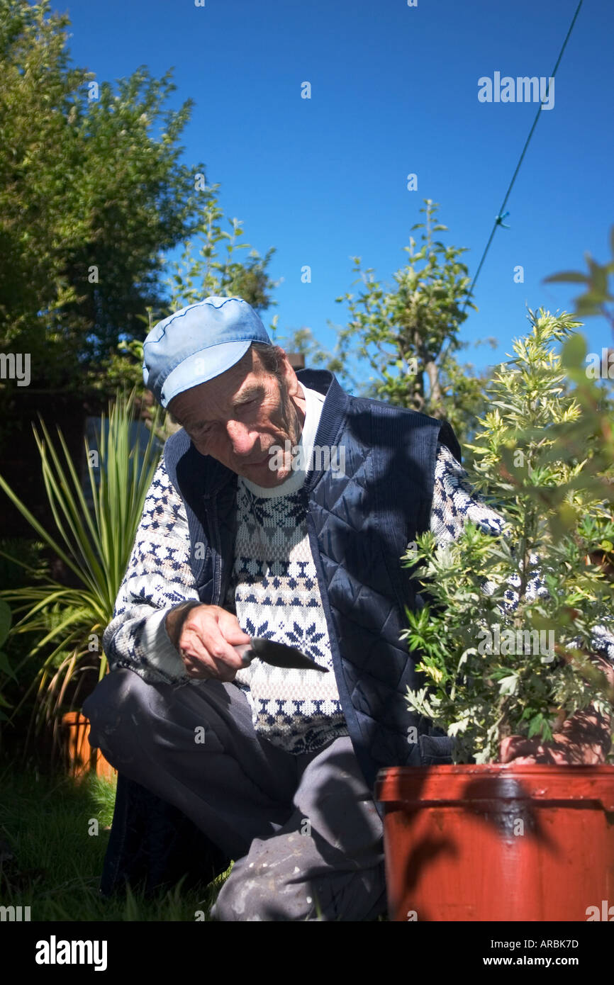 Pottering hi-res stock photography and images - Alamy