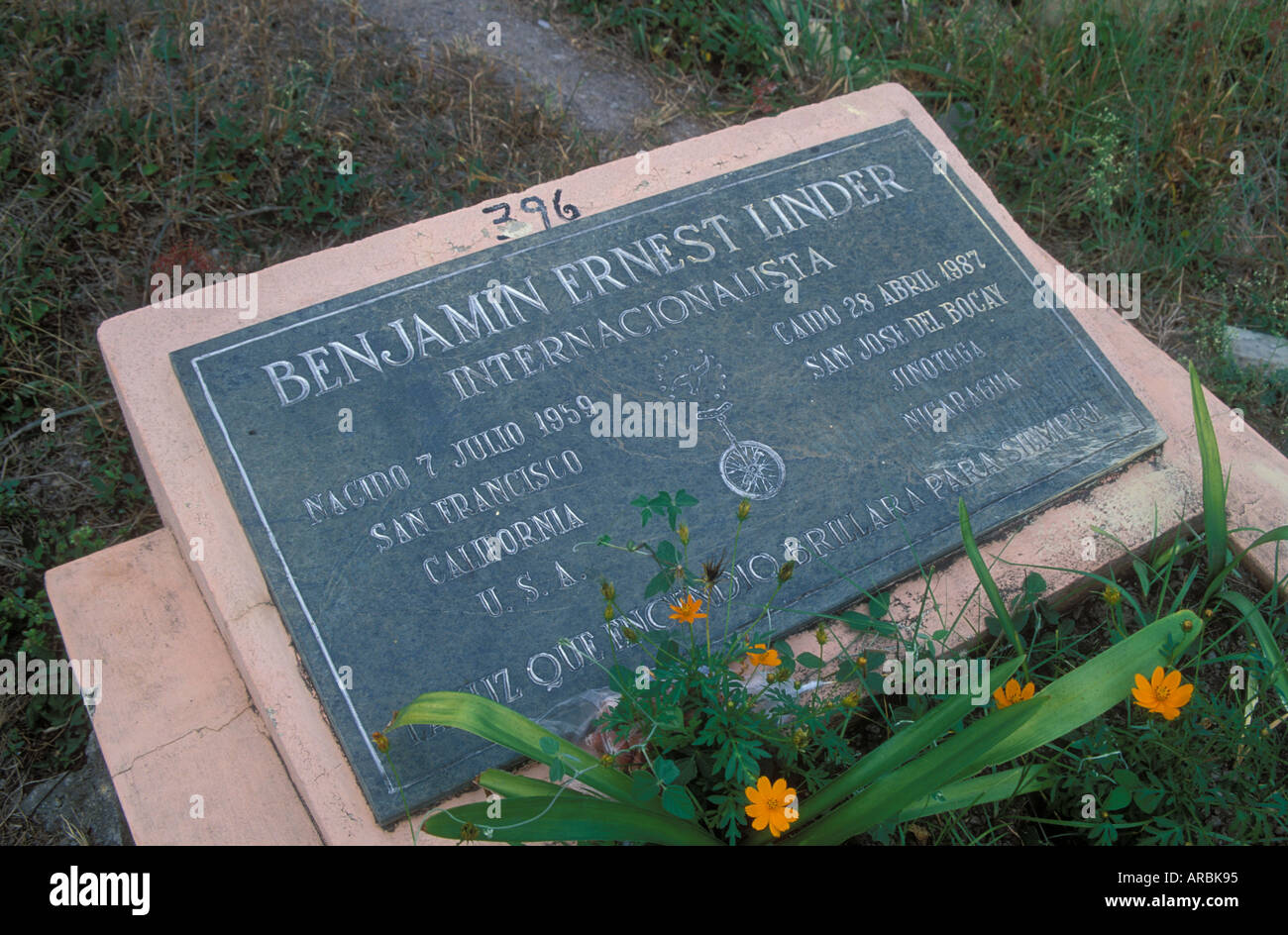 Ben Linder, peace activist during the Contra war, grave tombstone at ...