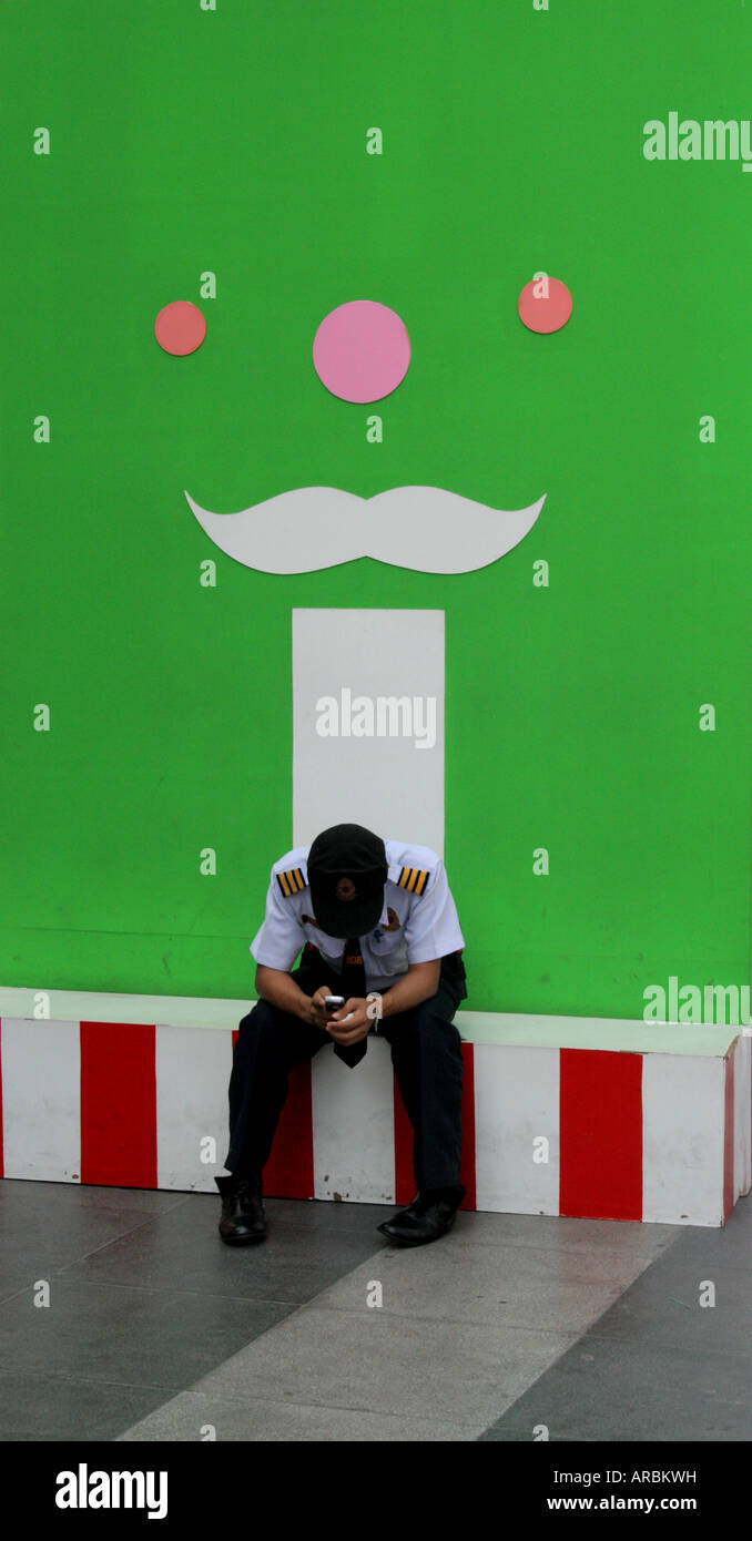 Bored security guard hi-res stock photography and images - Alamy