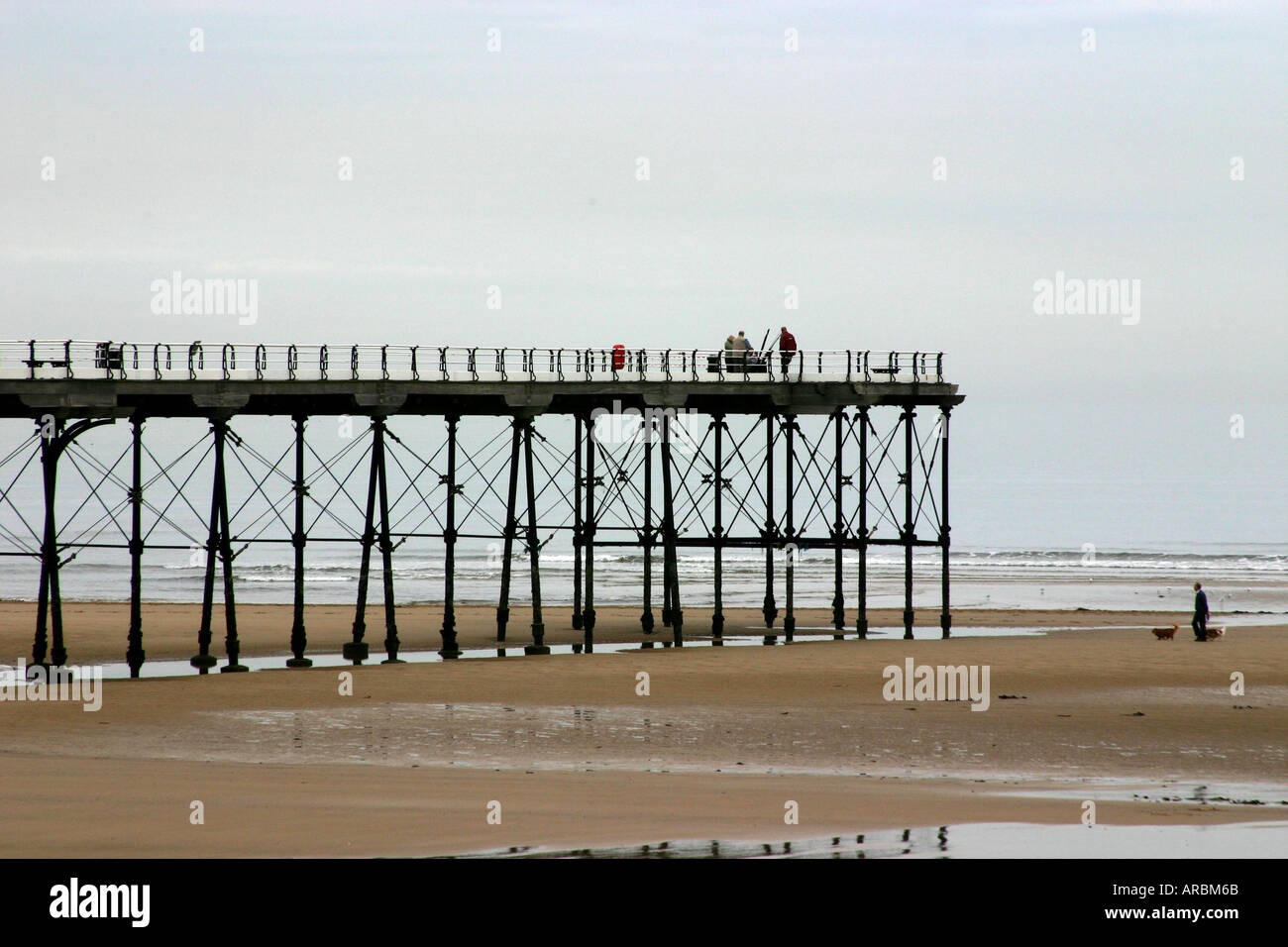 Cliff lifts hi-res stock photography and images - Alamy