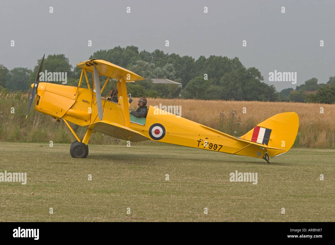 De Havilland DH82 Tiger Moth Stock Photo - Alamy