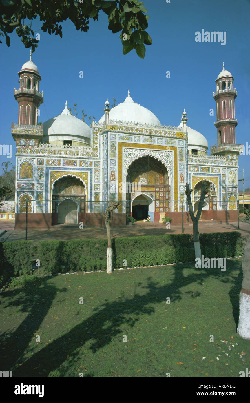 Dai anga mosque hi-res stock photography and images - Alamy