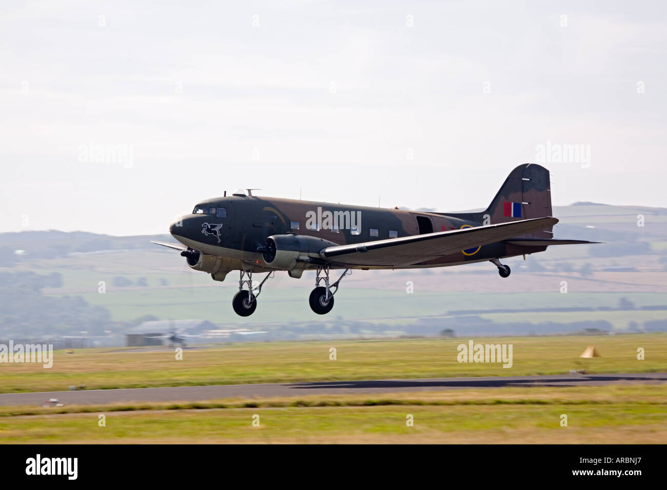 Raf transport plane 267 hi-res stock photography and images - Alamy