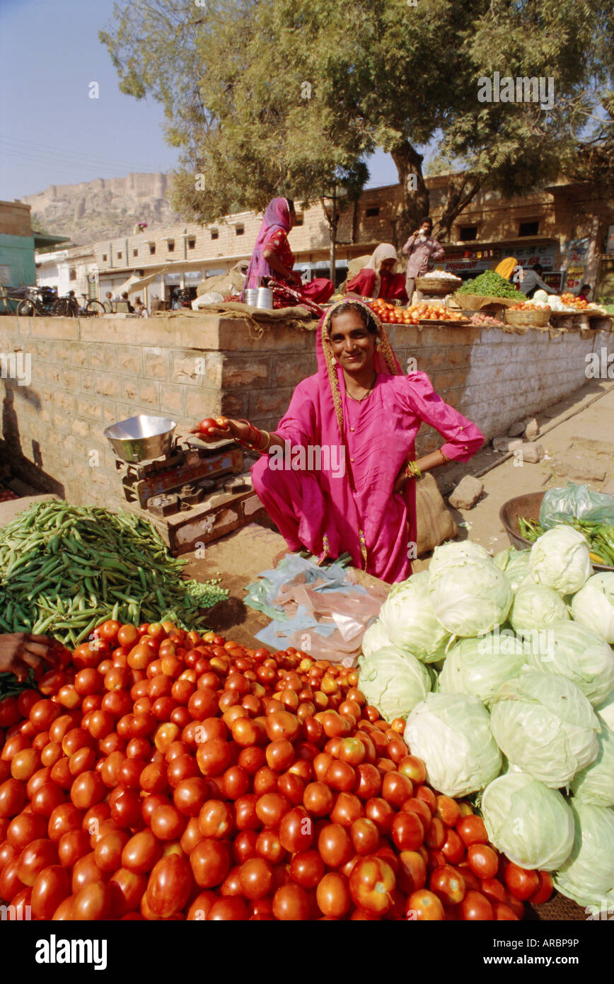 Photograph stall hi-res stock photography and images - Alamy