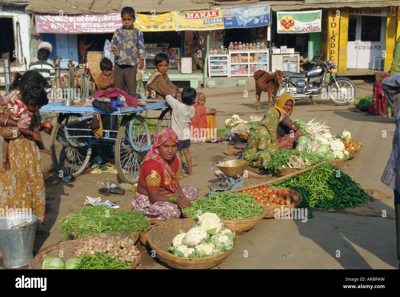 Horizontal photo market hi-res stock photography and images - Alamy