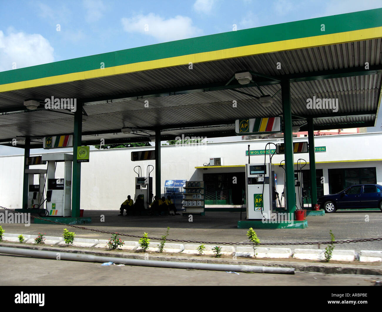 African Petroleum station, lagos, nigeria Stock Photo - Alamy