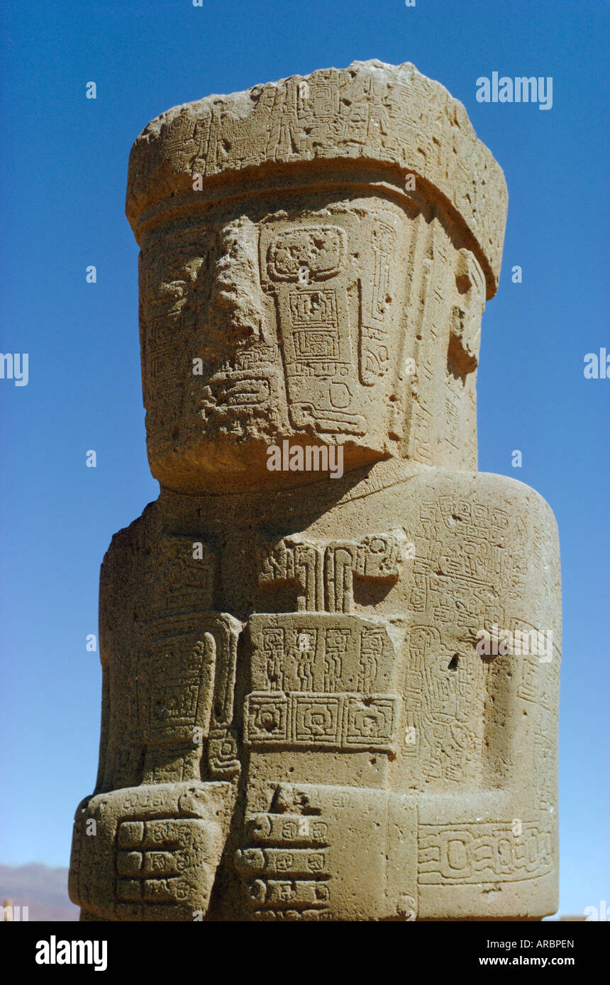 Tiahuanaco hi-res stock photography and images - Alamy