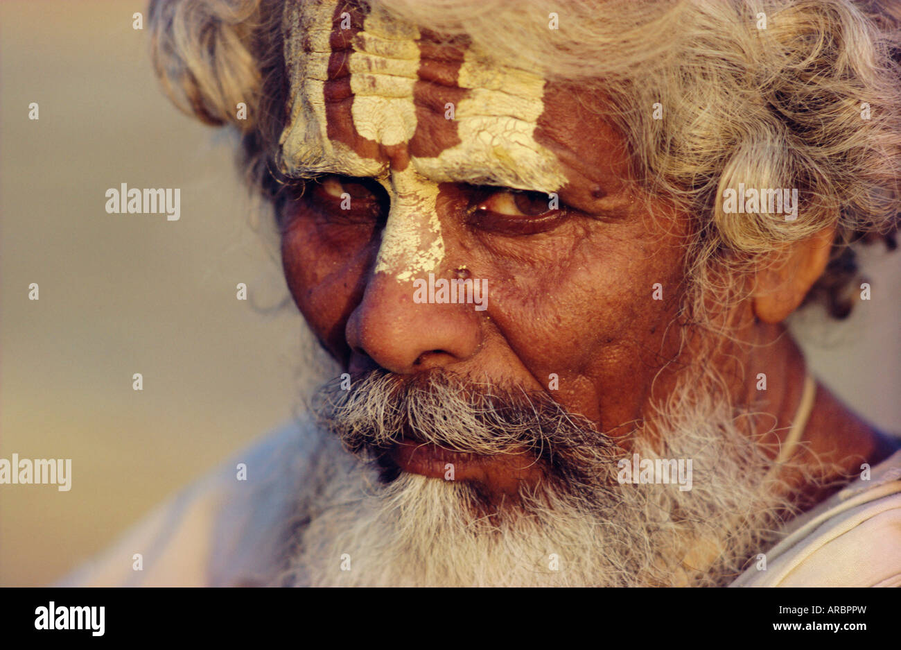 Close up portrait serious hindu male hi-res stock photography and ...