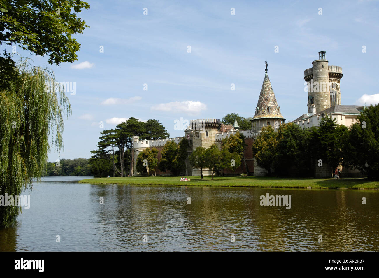 Franzensburg castle hi-res stock photography and images - Alamy