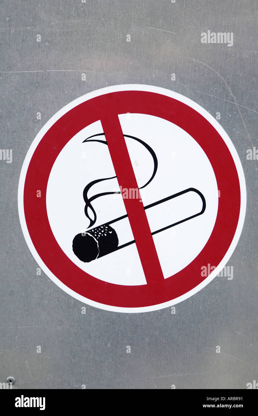 sign do not smoke Stock Photo - Alamy