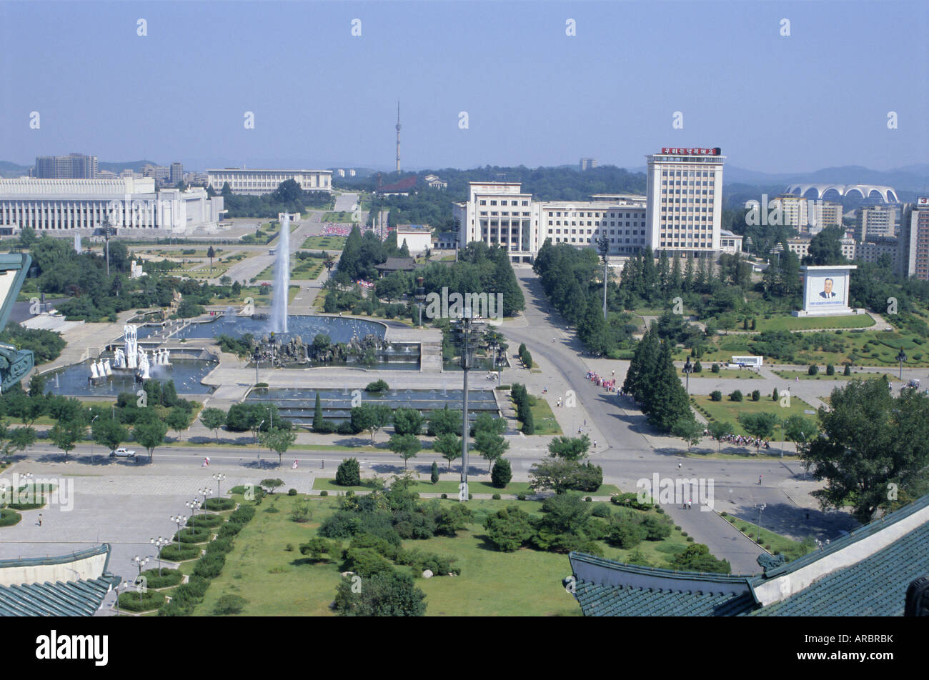 Formal gardens and park in planned city centre, Pyongyang, North Korea ...