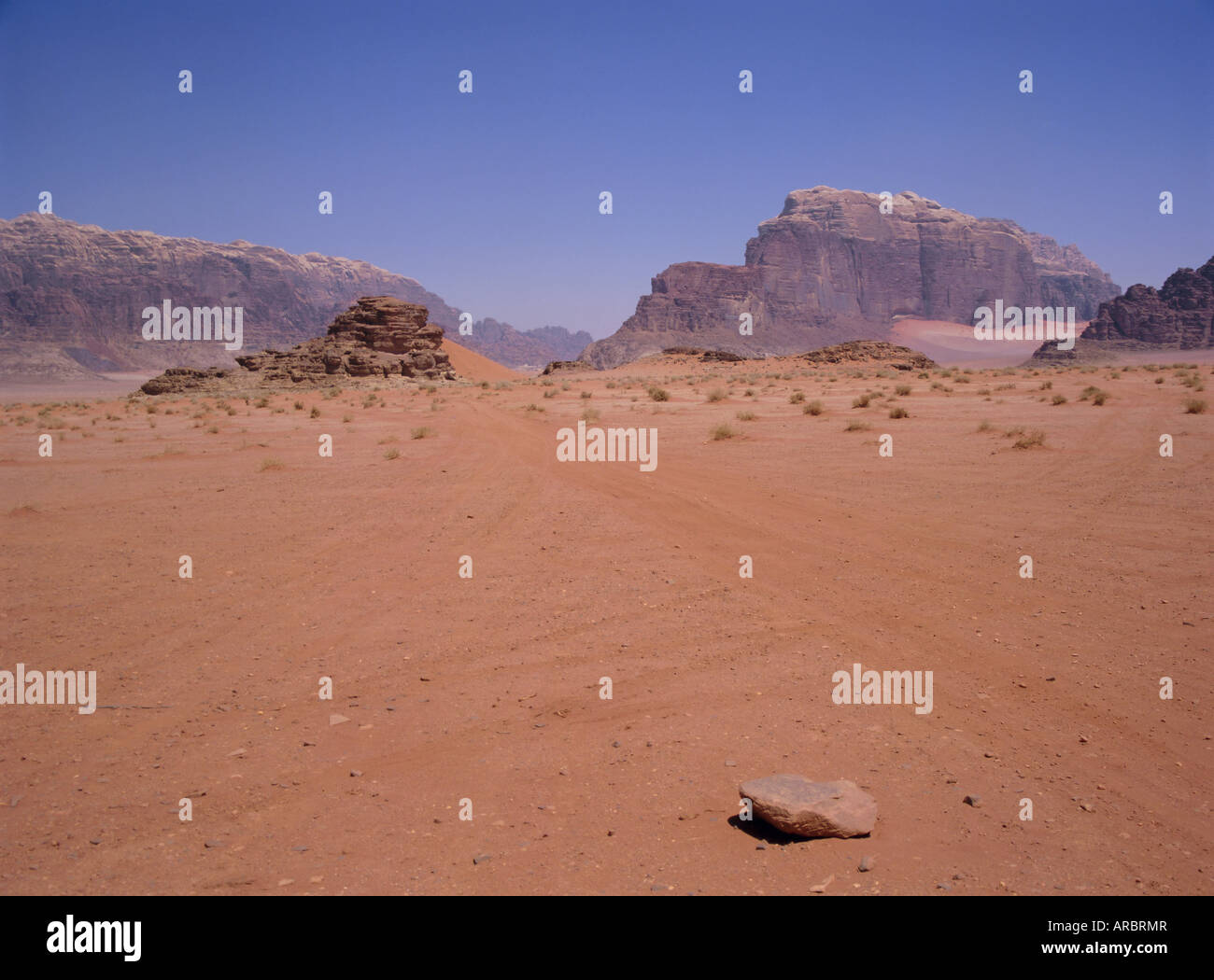 Arid landscape landscape wasteland hi-res stock photography and images ...