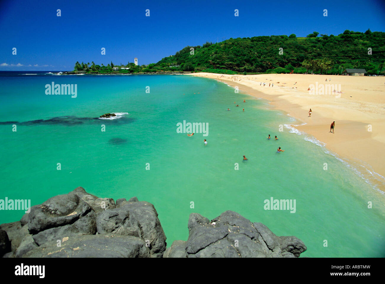 Waimea Bay Beach Park, a popular surfing spot on Oahu's North Shore ...