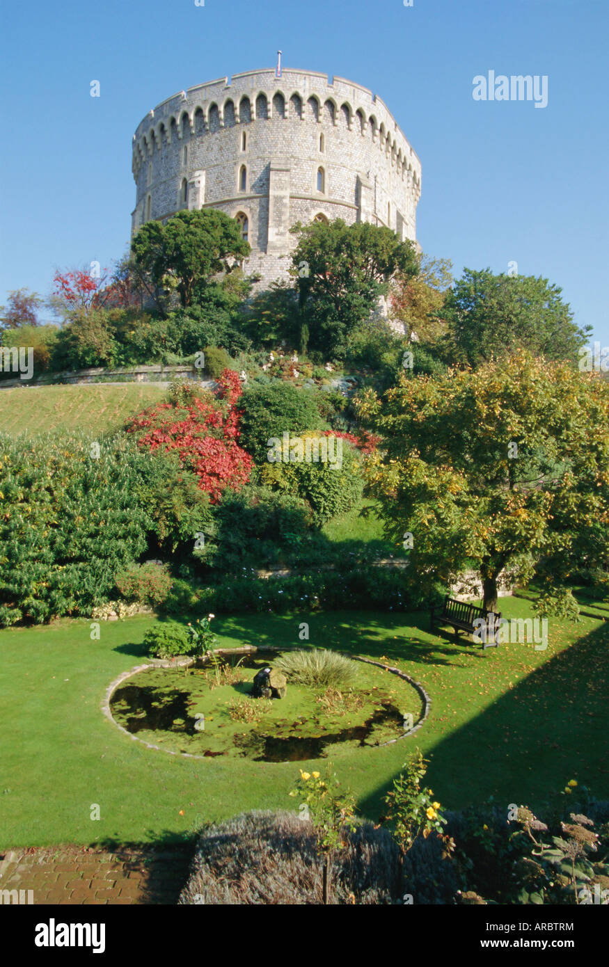 The Round Tower and gardens in Windsor Castle, home to Royalty for 900 ...