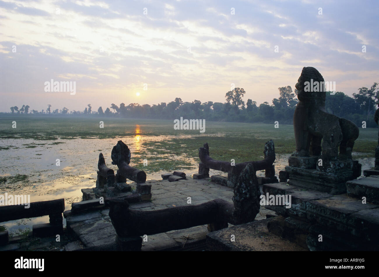 Sras Srang (royal bathing pool) reservoir, Ankor, Thailand, Asia Stock ...