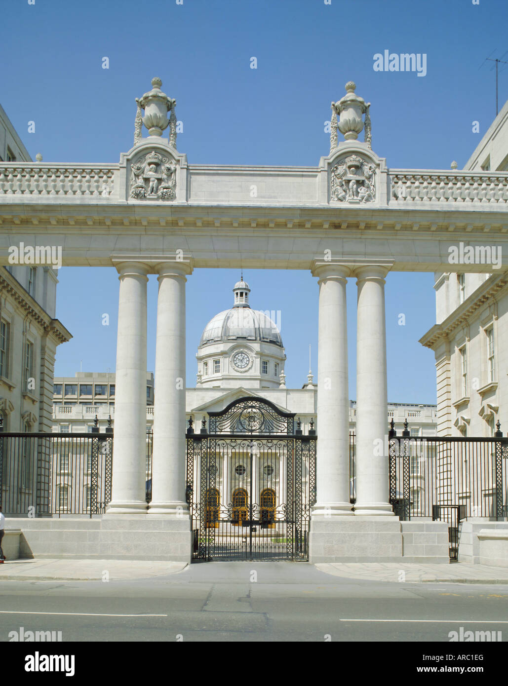 Government buildings dublin hi-res stock photography and images - Alamy
