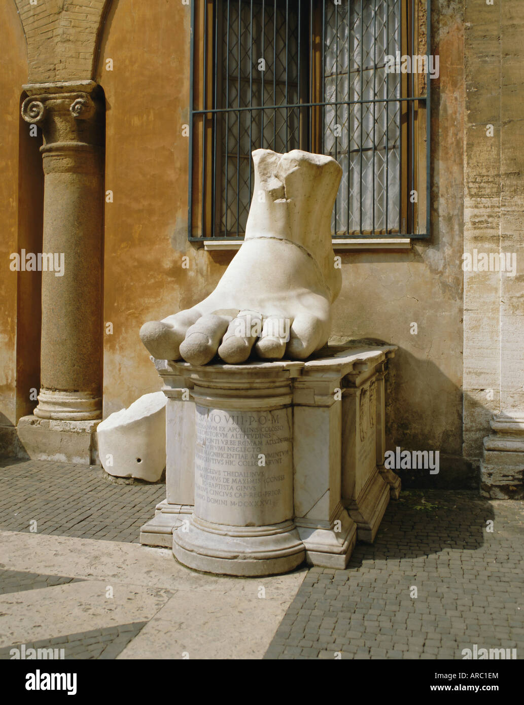 Foot rome hi-res stock photography and images - Alamy