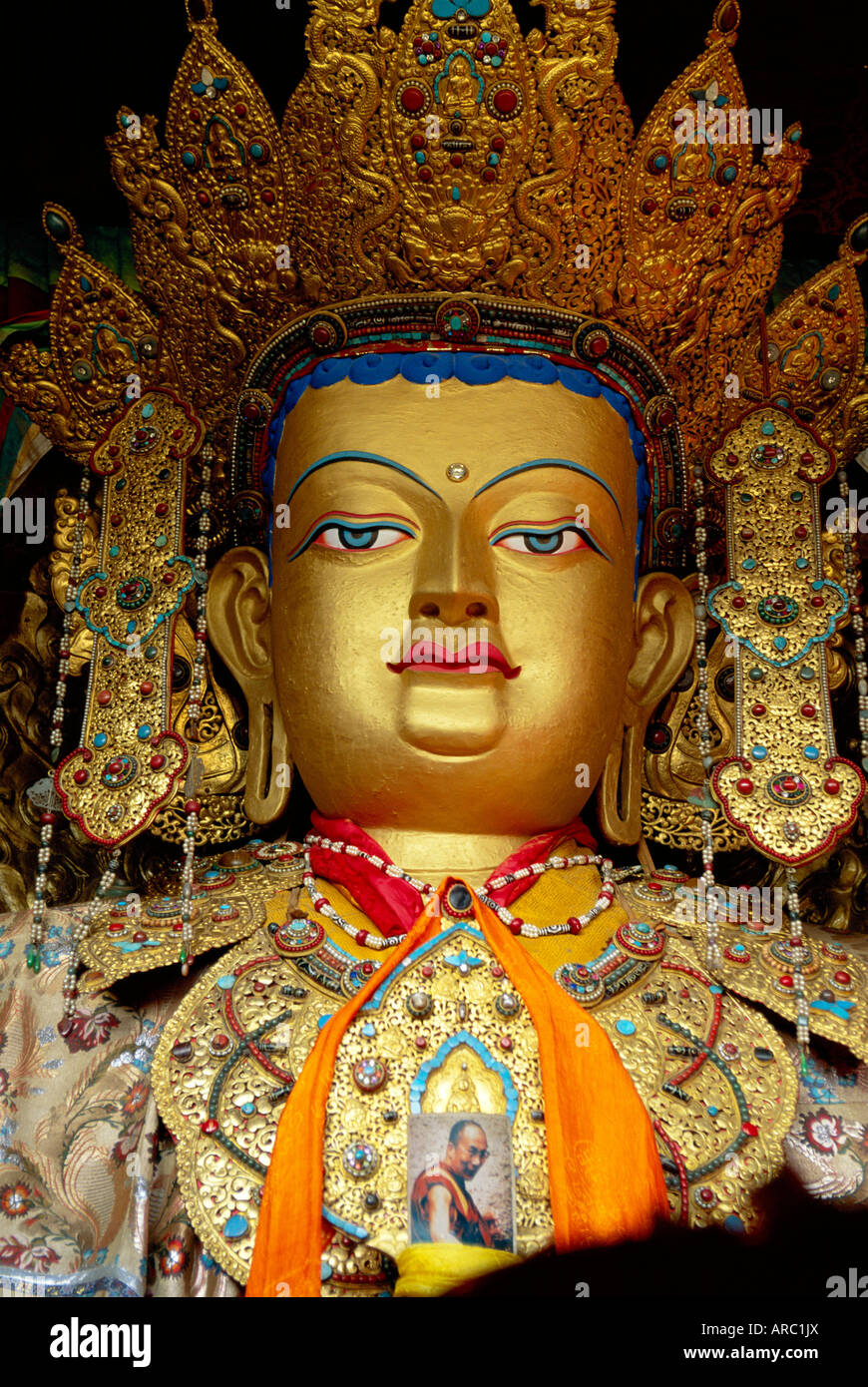 Gold buddha lhasa hi-res stock photography and images - Alamy