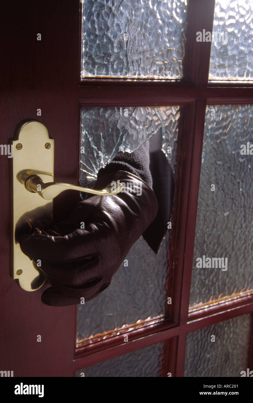 Smashed lock crime hi-res stock photography and images - Alamy
