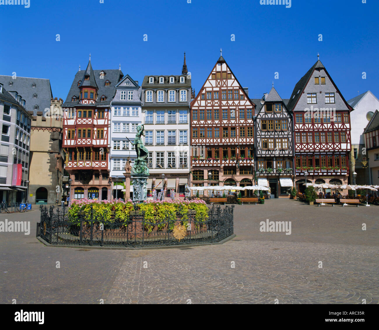 Square germany hi-res stock photography and images - Alamy