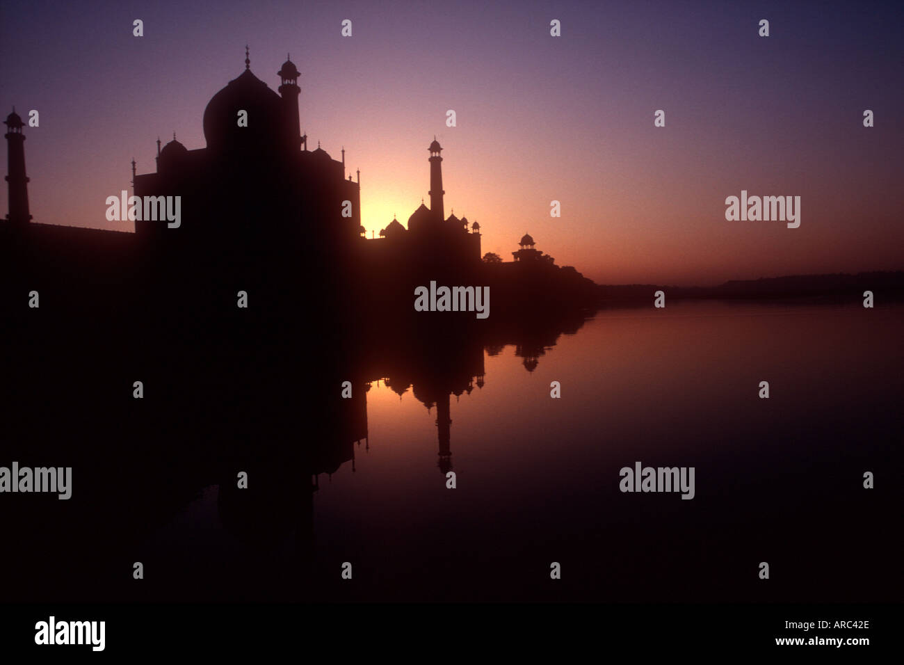 Sunset over the Taj Mahal India Stock Photo - Alamy