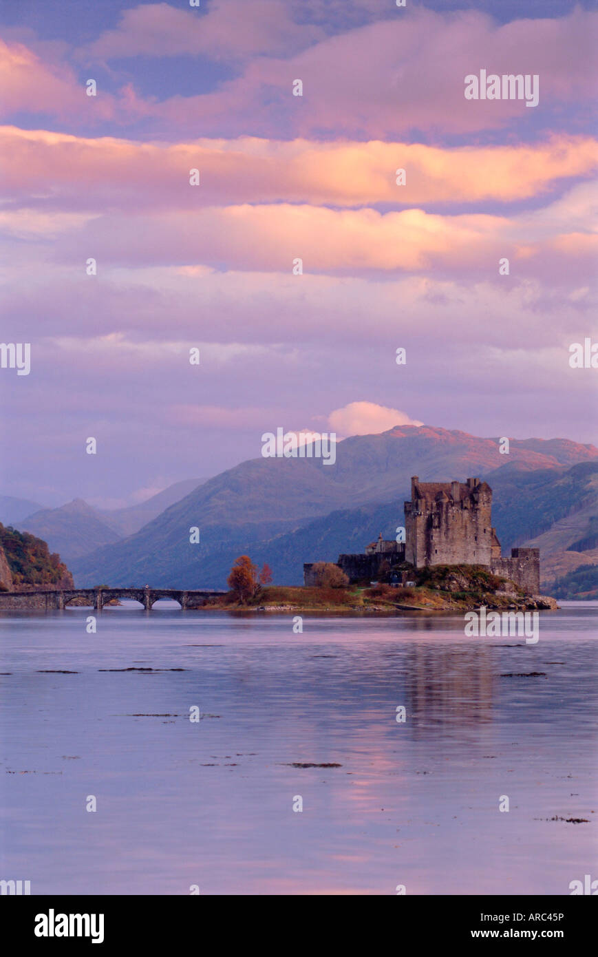 Island of donnan hi-res stock photography and images - Alamy