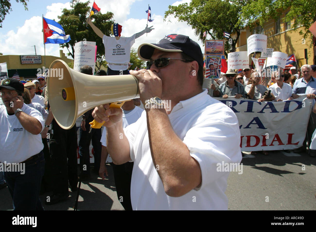 Protest speaker latin america hi-res stock photography and images - Alamy