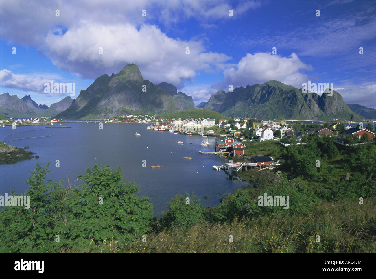 Village of Reine on Moskenesoya, Lofoten Islands, Nordland, Norway ...