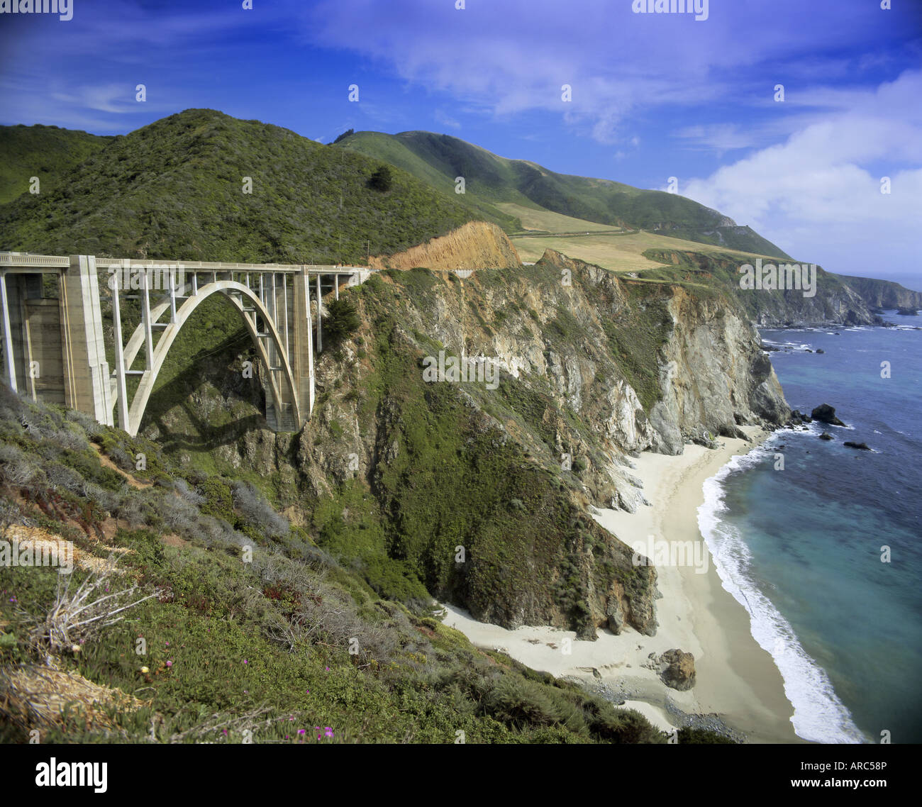 Highway road bridge hi-res stock photography and images - Alamy