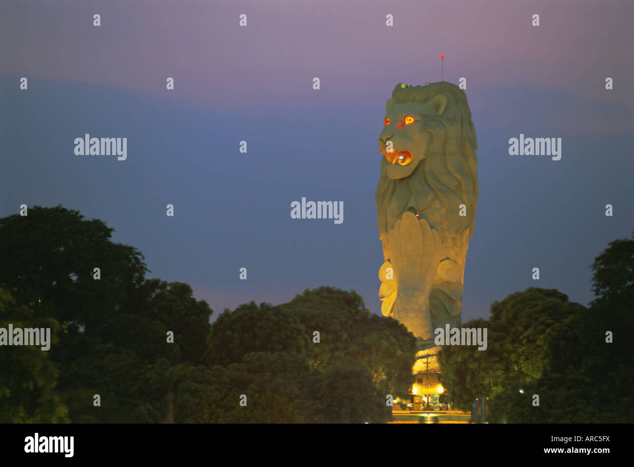 Symbol of singapore hi-res stock photography and images - Alamy