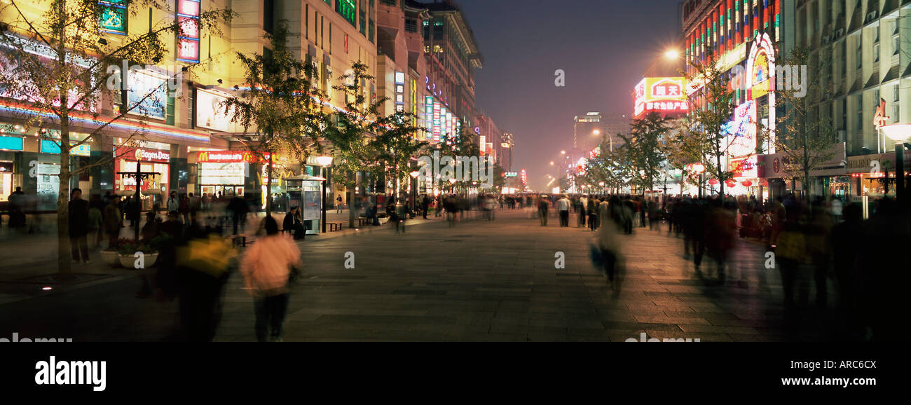 New shopping street hi-res stock photography and images - Alamy