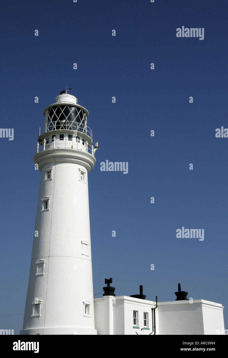Revolving light lighthouse hi-res stock photography and images - Alamy