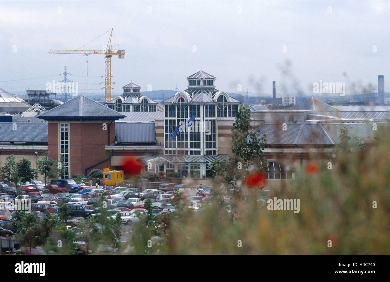 credit line mandatory John Angerson shoppers and tourists enjoy the massive Lakeside shopping ...