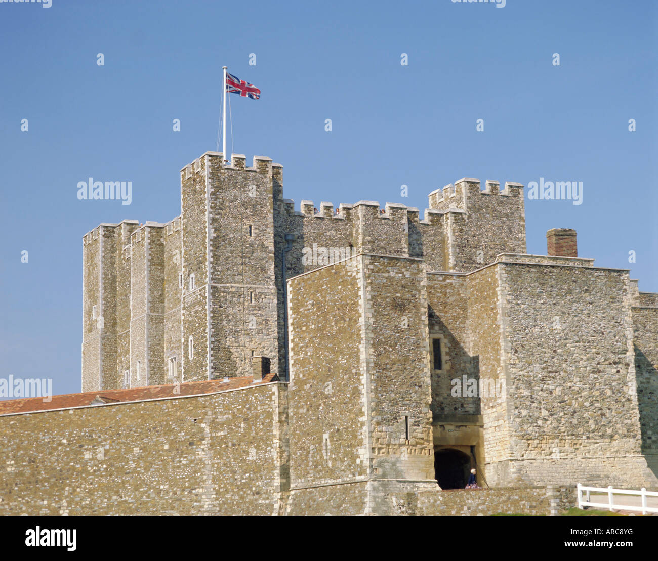 Dover castle hi-res stock photography and images - Alamy