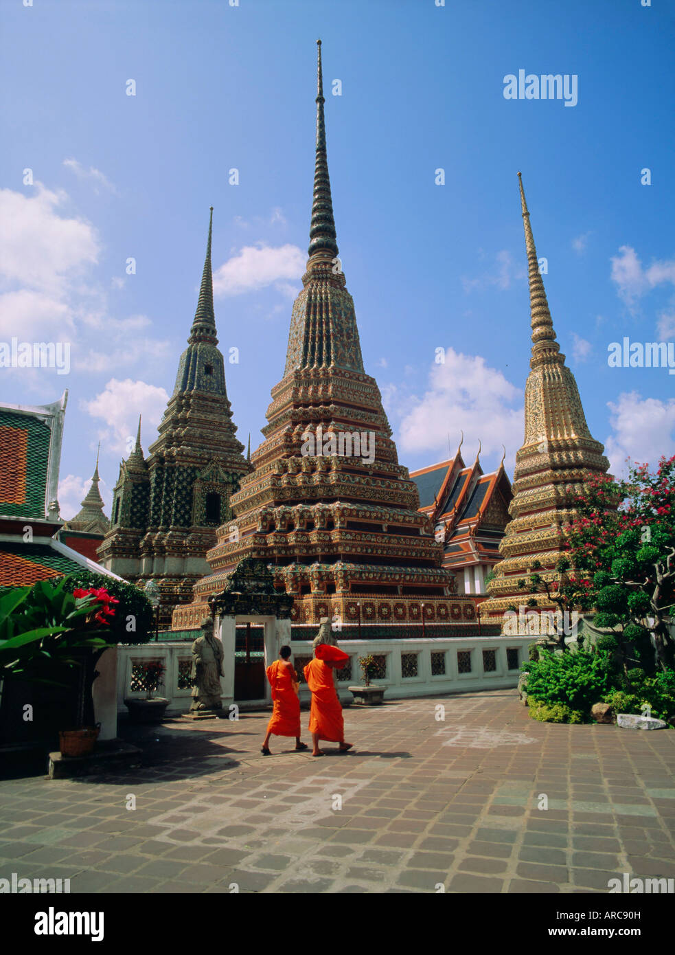 Wat Po and monks, Bangkok, Thailand, Asia Stock Photo - Alamy