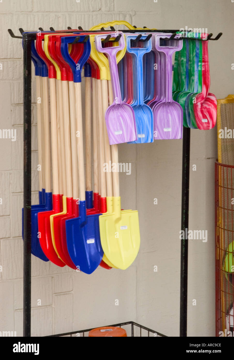Childrens spades on the beach hi-res stock photography and images - Alamy