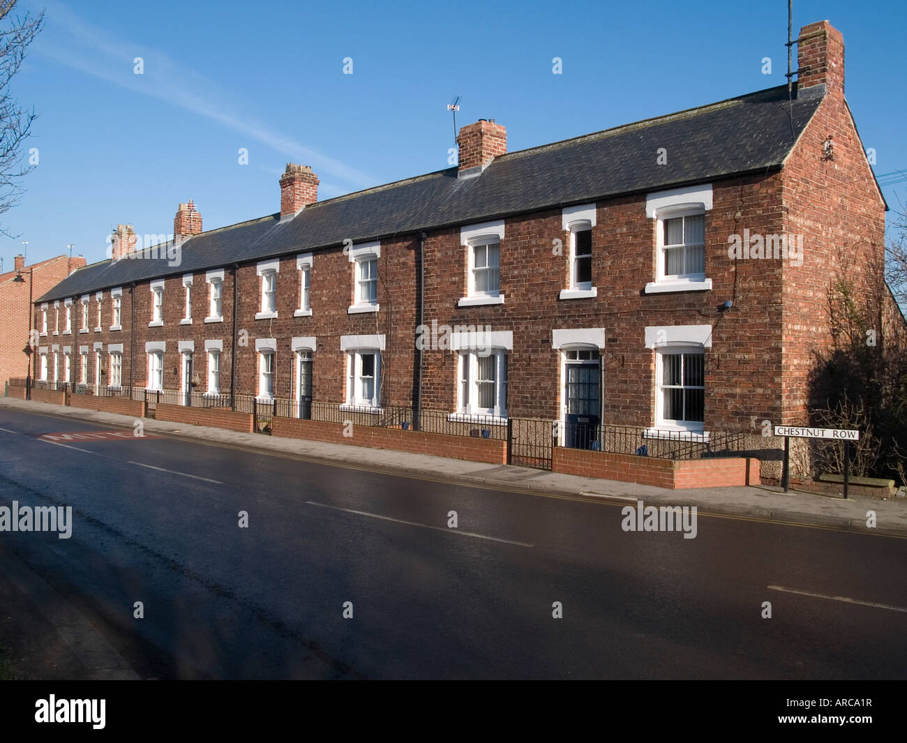 Substantial brick building hi-res stock photography and images - Alamy