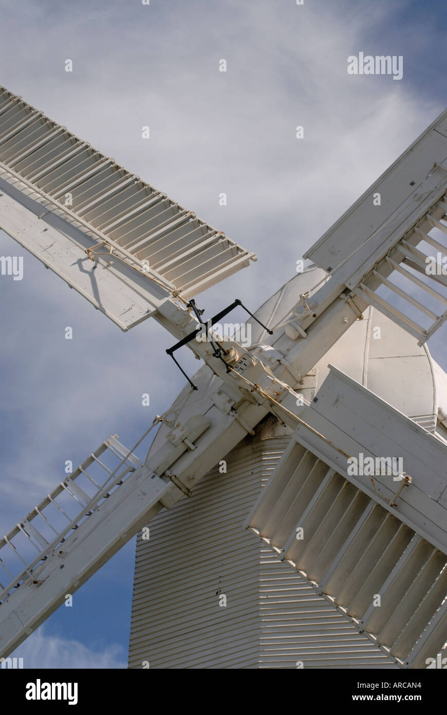 Shutter mechanism hi-res stock photography and images - Alamy