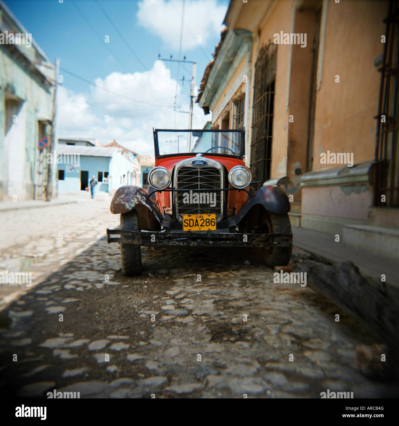 Old ford car hi-res stock photography and images - Alamy