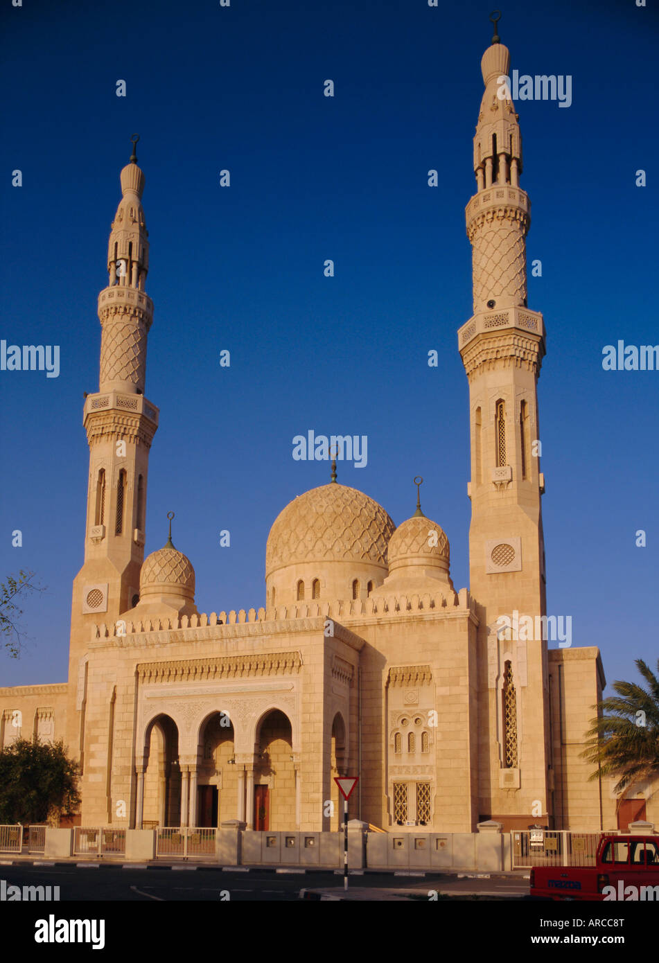 Jumeira Mosque, Dubai, United Arab Emirates, Middle East, Africa Stock ...