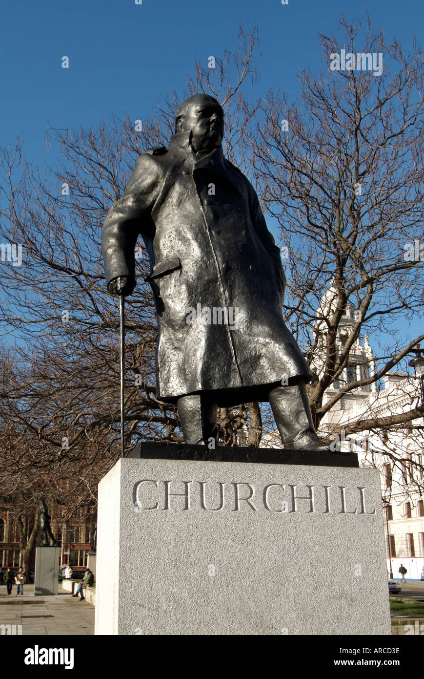 London Parliament Square statue of Sir Winston Churchill Stock Photo ...
