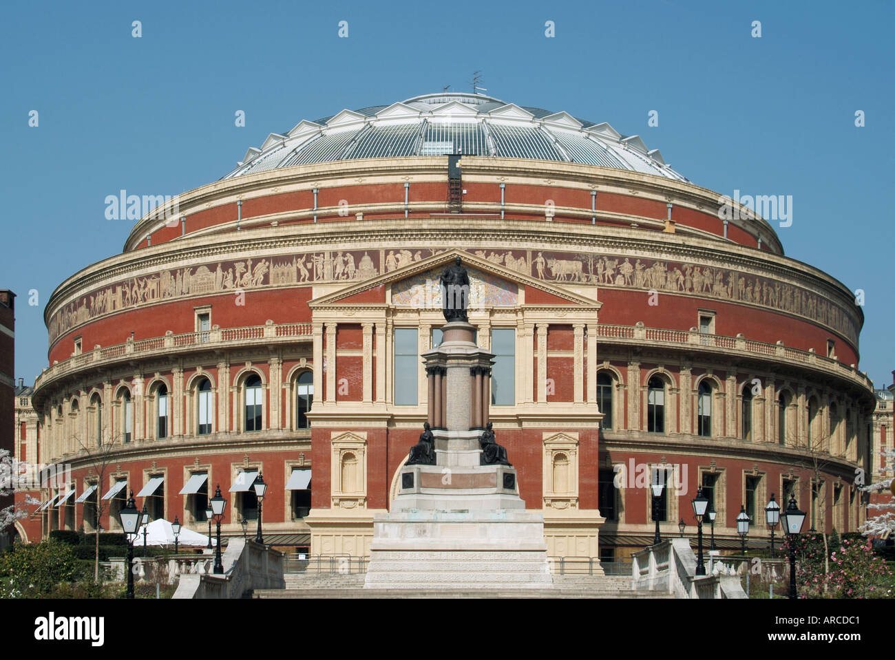 London england albert hall victorian hi-res stock photography and ...