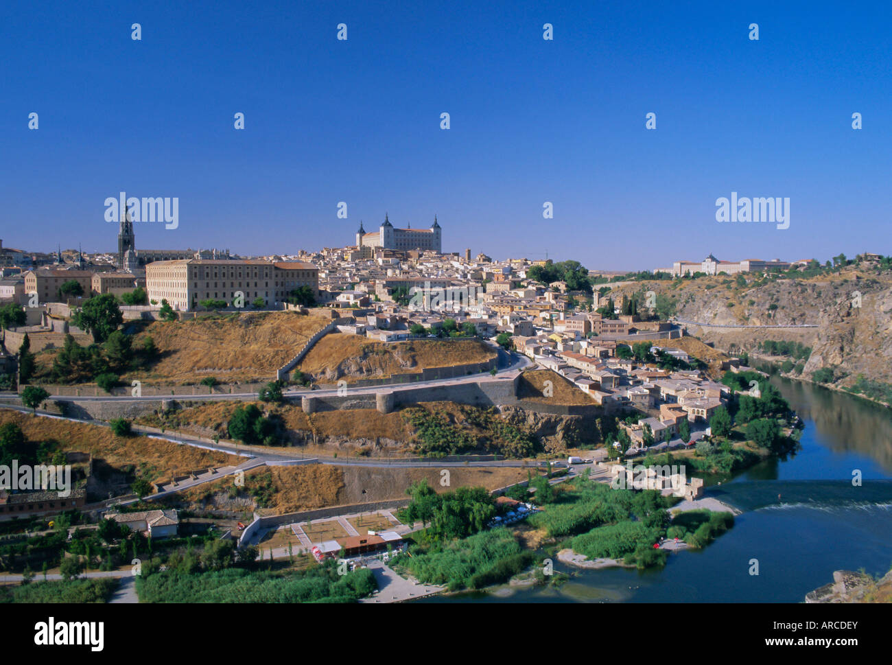 Panorama of the city across the Rio Tajo (River Tagus), Toledo ...