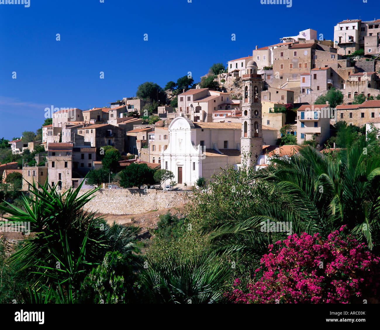 Corsica vegetation village hi-res stock photography and images - Alamy