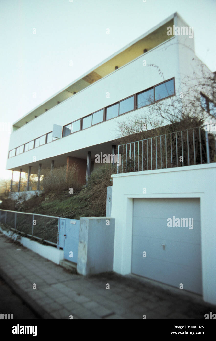 A house in the Weissenhof settlement designed by the architects Le ...
