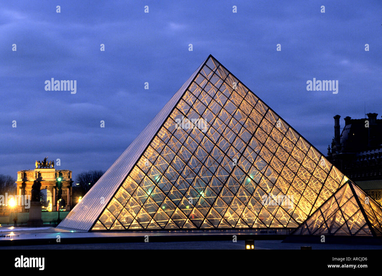 Louvre paris collection hi-res stock photography and images - Alamy