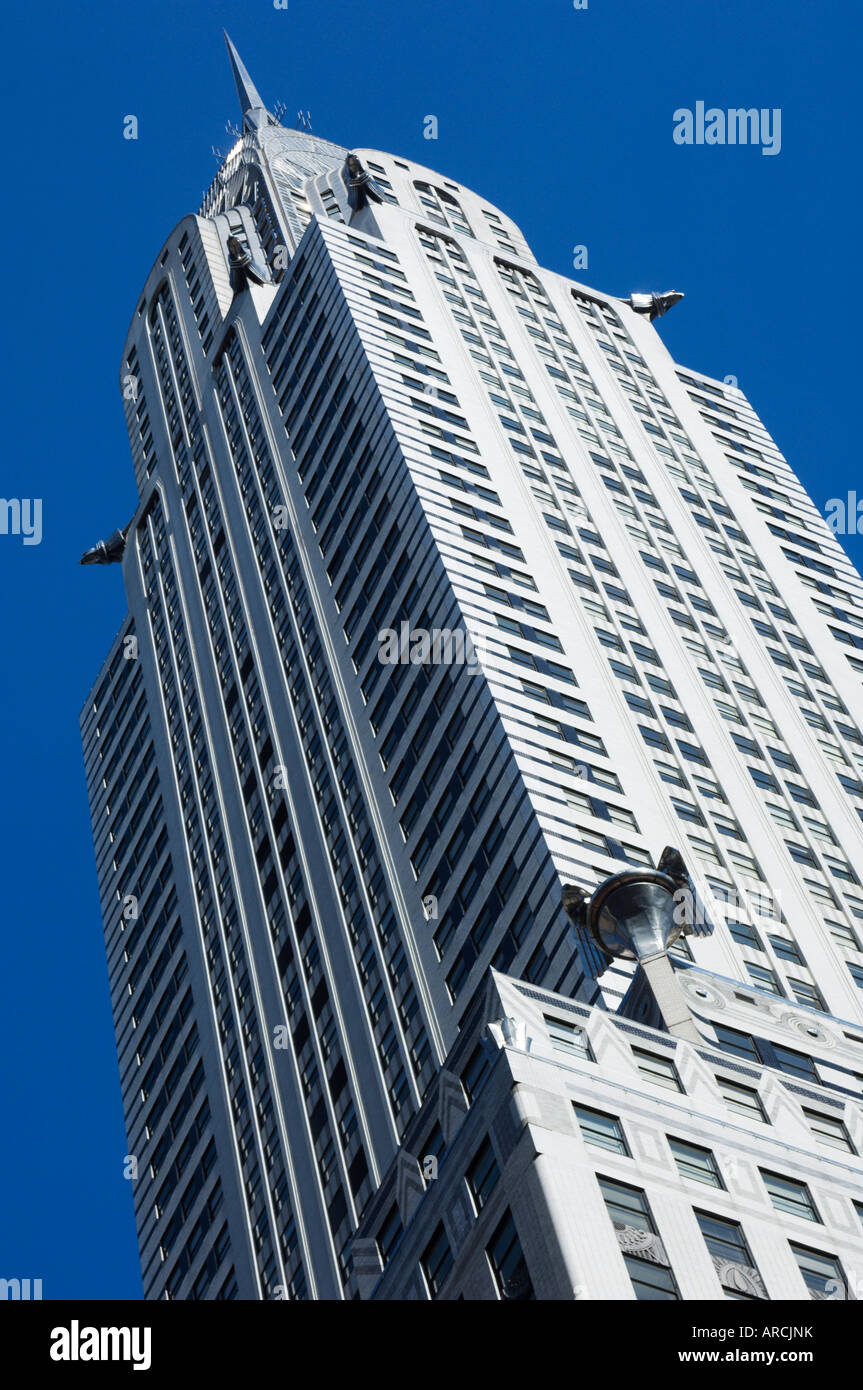 42nd street view hi-res stock photography and images - Alamy