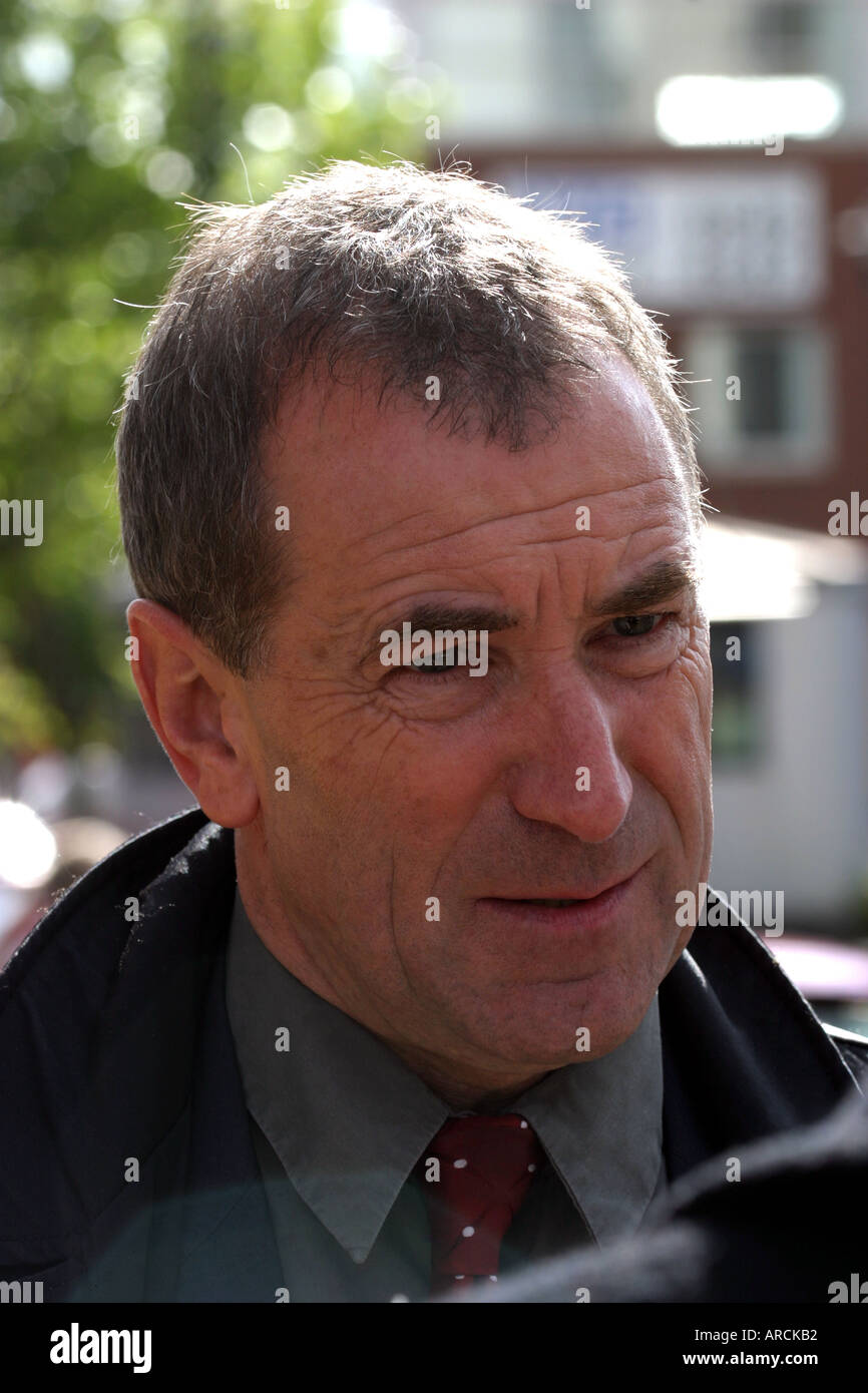 Nottingham South MP Alan Simpson His constituency includes the Clifton ...