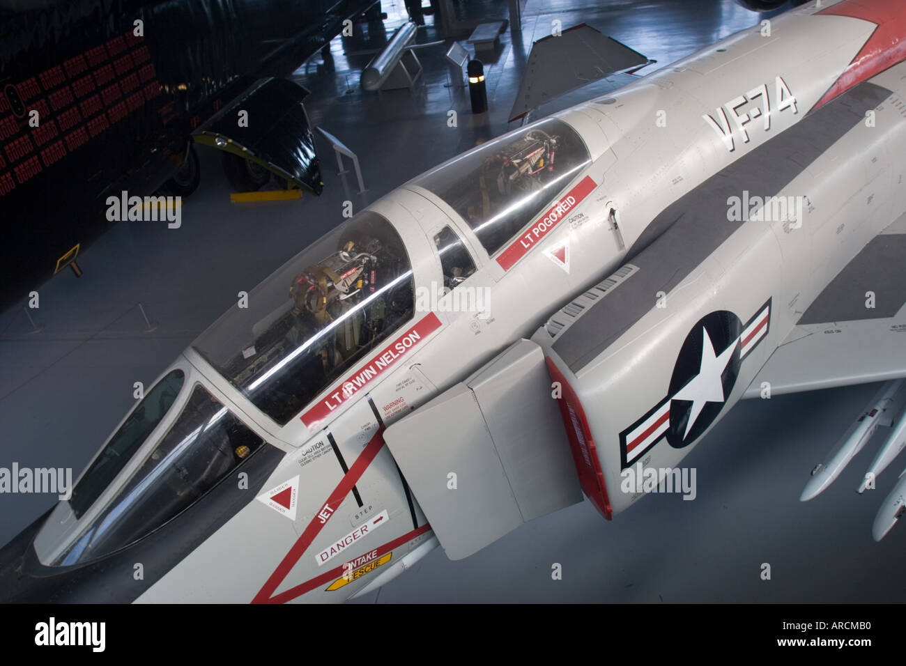 American military aircraft in the American Air Museum at Duxford ...